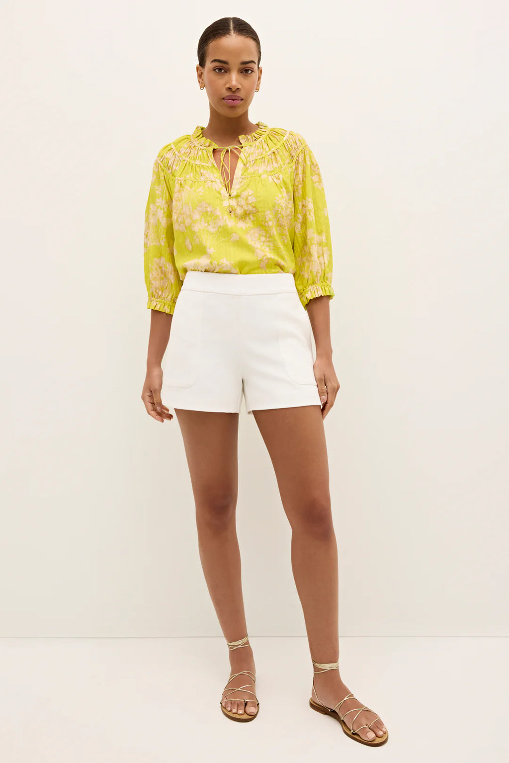 Mia Short - White – Monkee's of Peachtree Battle